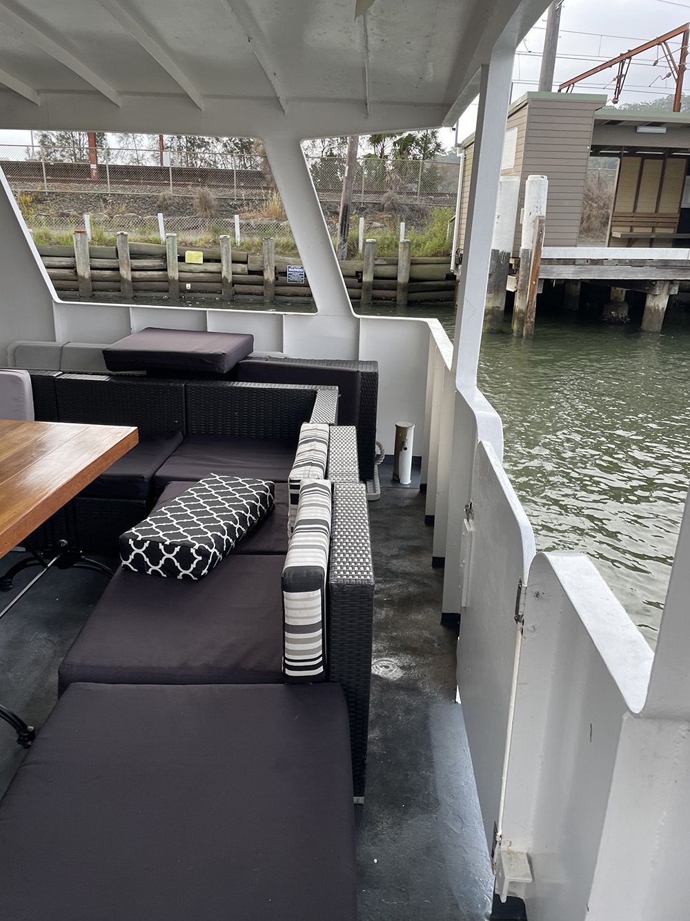 Bayrunner - Get Loose